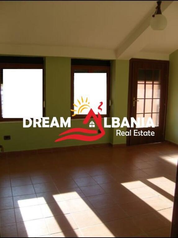 Vile private ne shitje ne zonen e Don Bosco prane kompleksit Vizion ...