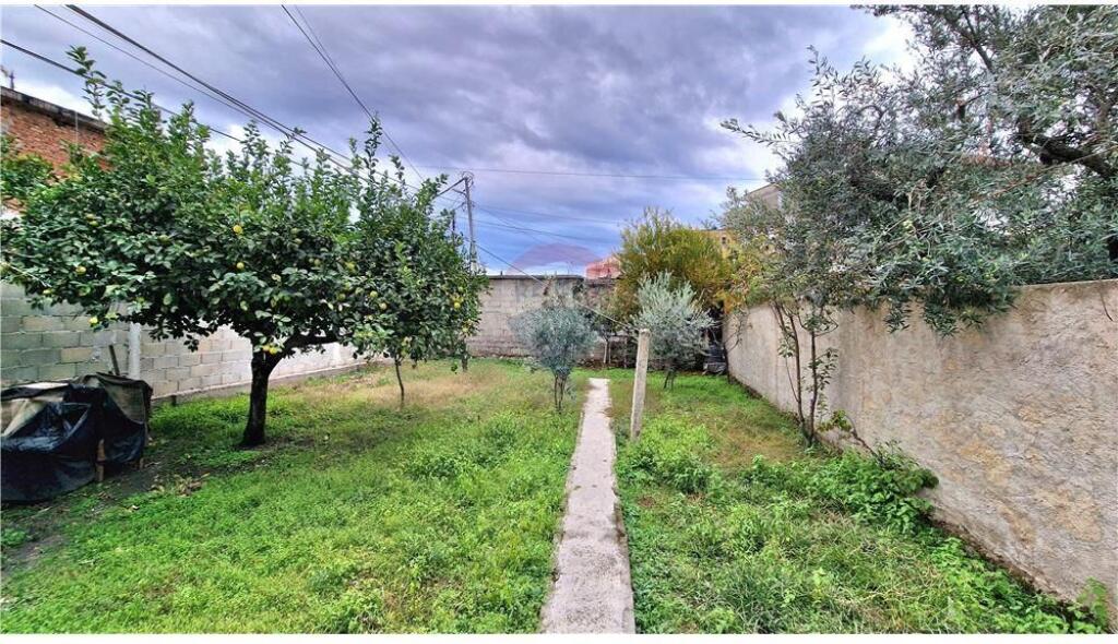 Shtepi private ne shitje ne Vlore - Vlore, Cole - Dua Shpi