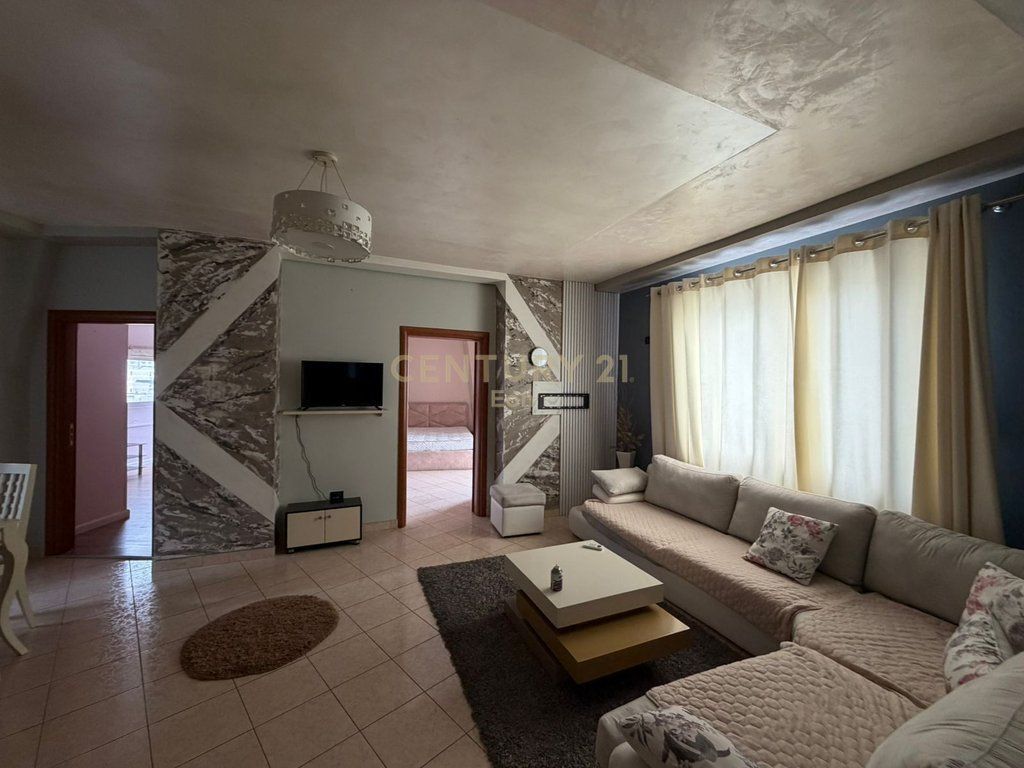 SUPER APPARTAMENTO 2+1 ALLA NUOVA STRADA DEL PORTO - Durres, Rruga e re ...